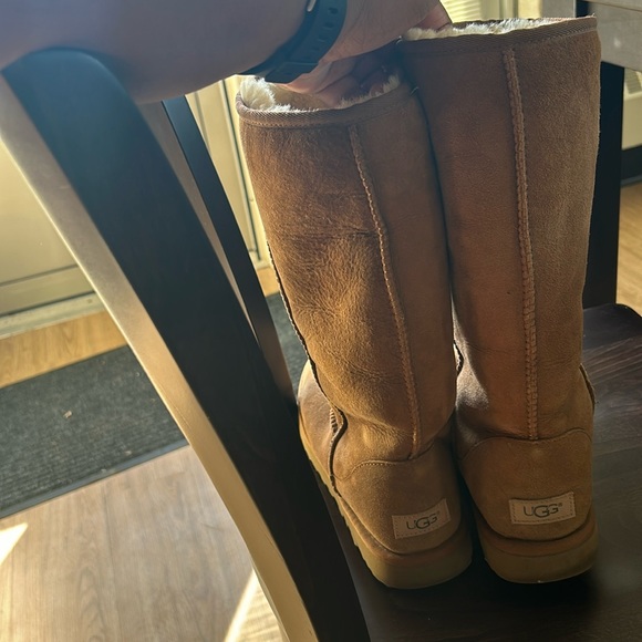 UGG | Shoes | Size Camel Uggs | Poshmark
